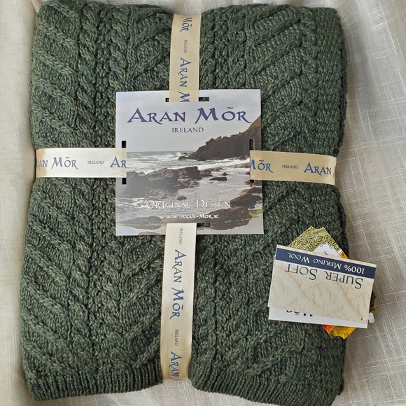 Aran Mor Ireland | Bedding | Aran Mor Ireland 2 Tone Moss Green Luxury Throw Blanket 0 Knit ...